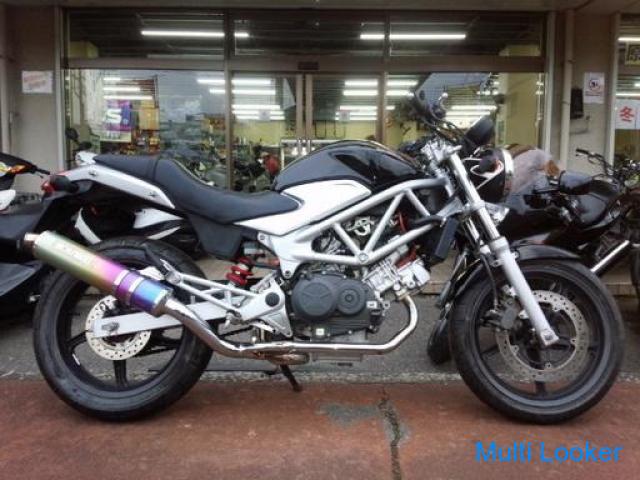 ホンダ VTR250FI 水冷4サイクルVツイン250cc FI車 モリワキチタンマフラー ブラック Kawaguchi - multilooker