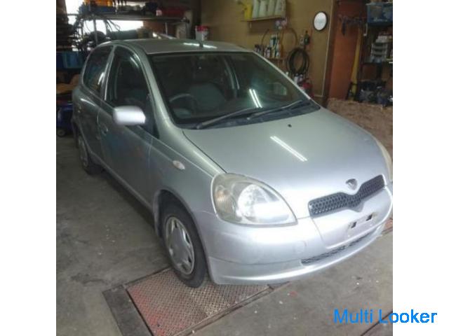 Toyota Vitz MT 5 speed 4WD Kitami - multilooker