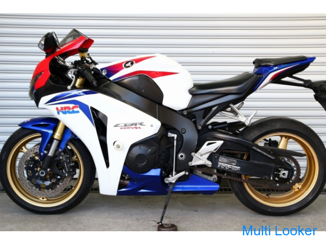 CBR1000RR / SC59 / 17.590 km. / Tricolor / Good condition / No repair ...
