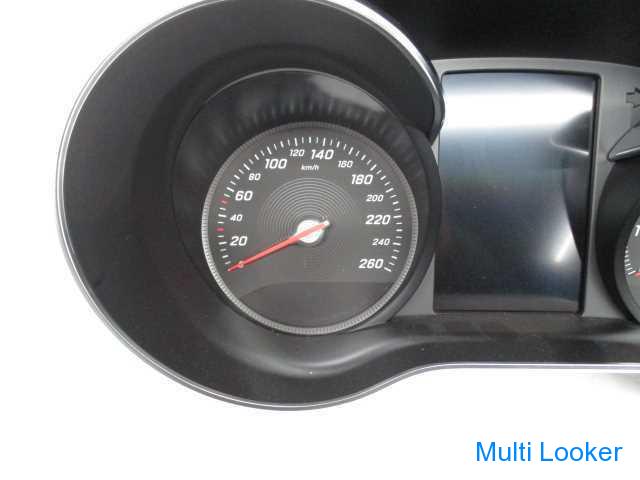 2017 Mercedes C180 205040C W205 Speedometer Kanda - multilooker