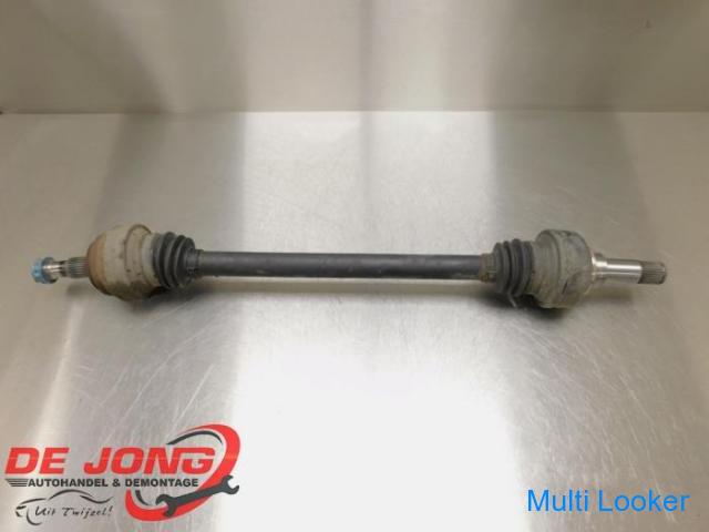 Mercedes E-Class Right Rear drive shaft - Used Twijzel - multilooker