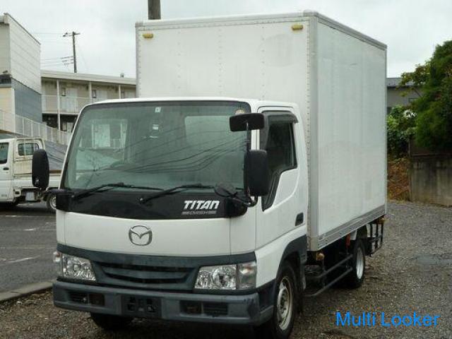 2009 Titan Dash 1.5 ton panel van Maximum load capacity 1500kg AT Back ...